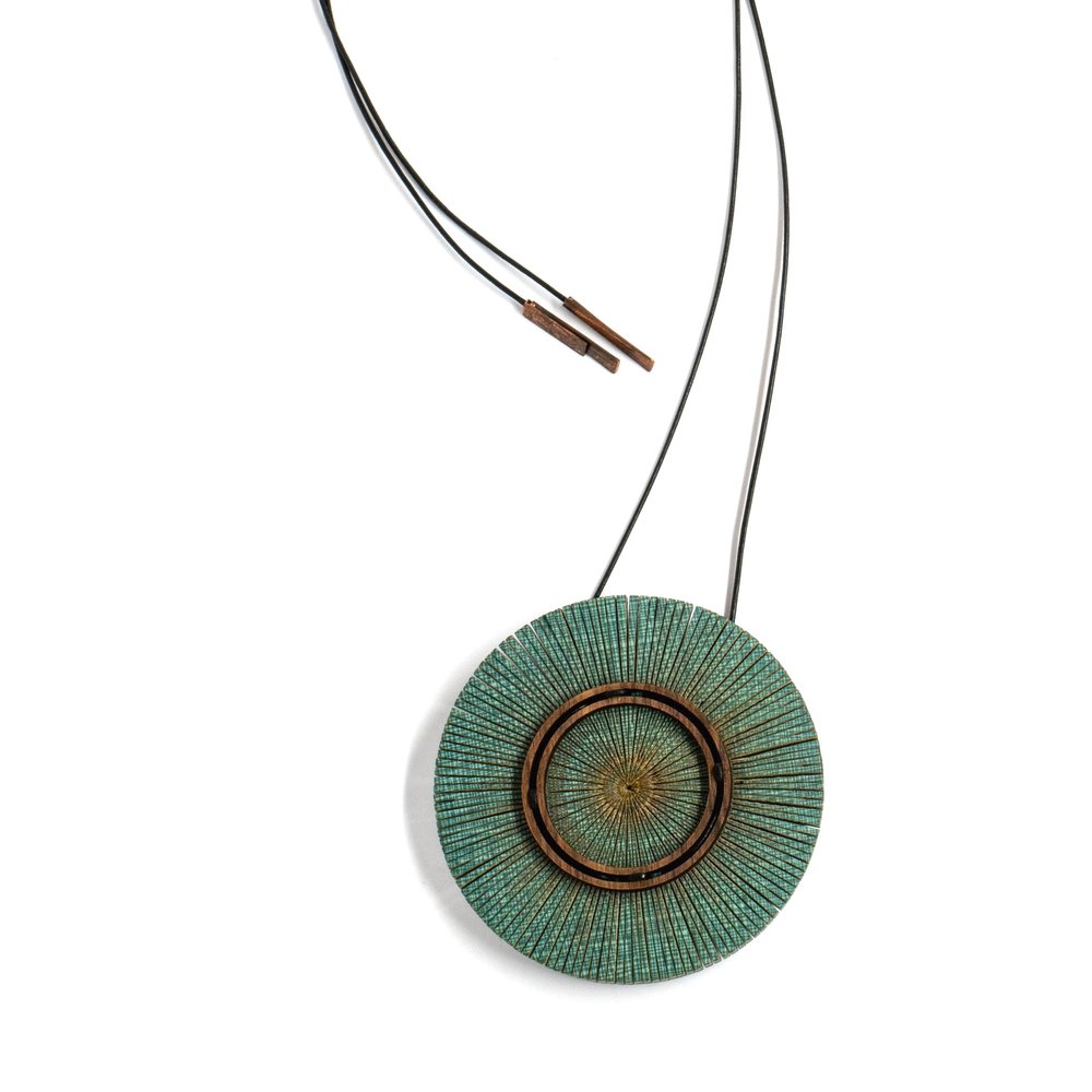 Saulė Necklace – OROPOPO